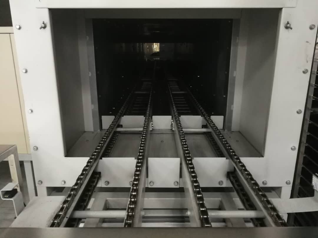 Spray Painting and Powder Coating Application – RAIS Tech